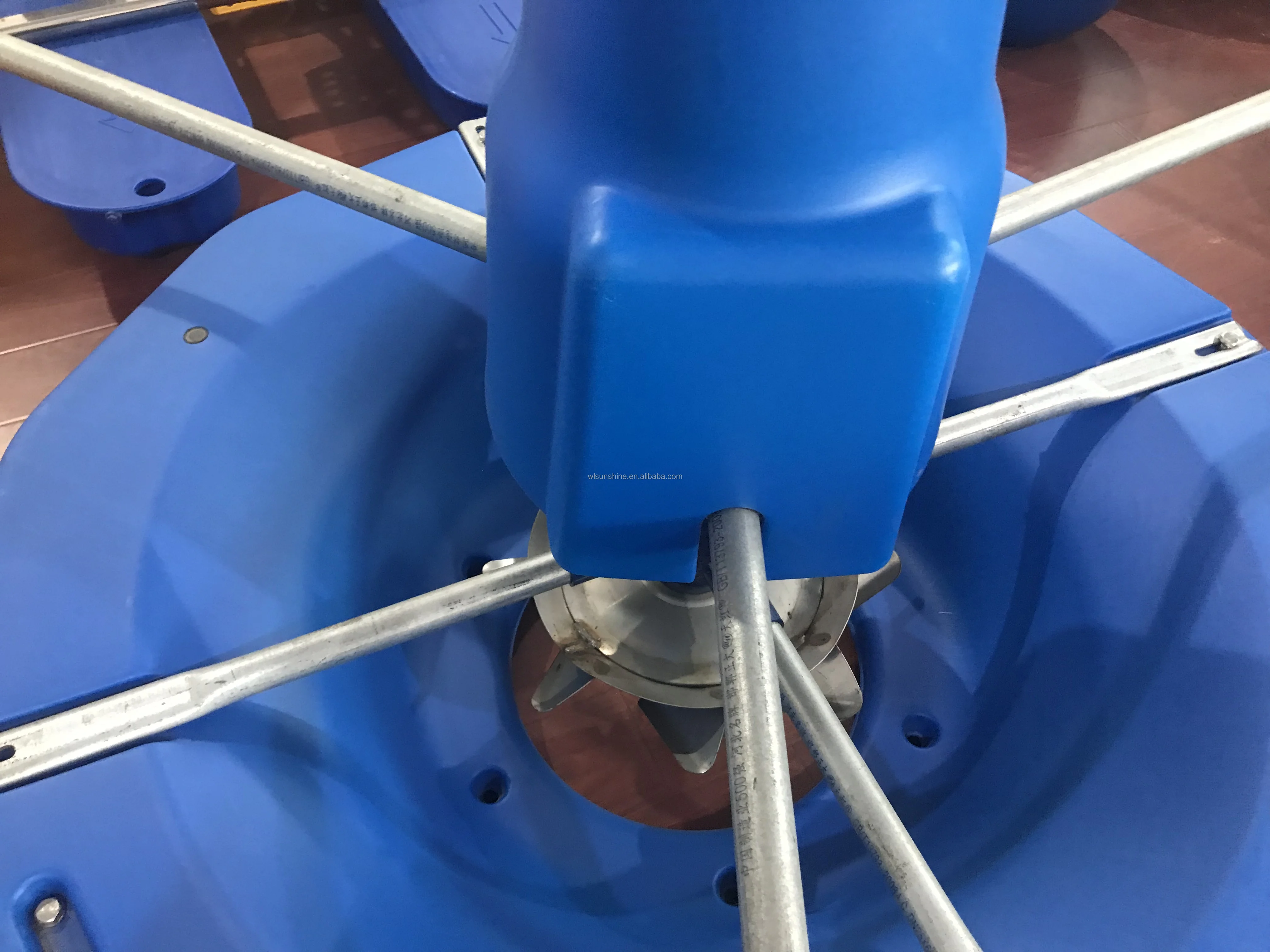 2.2kw Surface Fish Farming Aerator Electric Shrimp Pond Double Speed ...