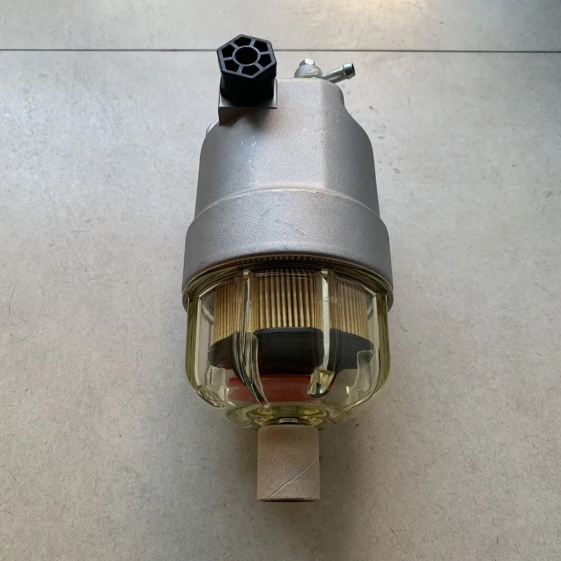 Mitsubishi 6M70 Engine Diesel Fuel Filter Oil Water Separator