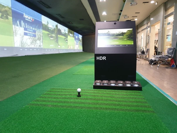 Hanaro Auto Tee-up - Efficient Golf Ball Feeder for Simulators