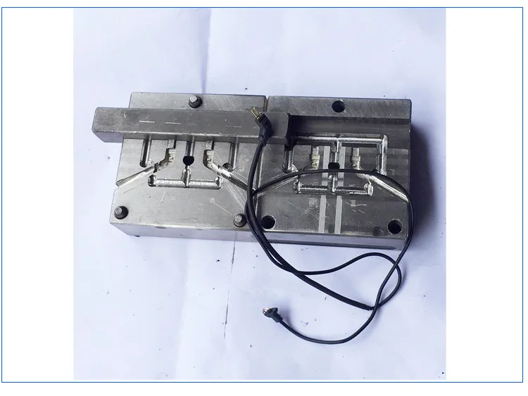 Plastic Spectacle Frame Injection Mold - Customizable Sizes