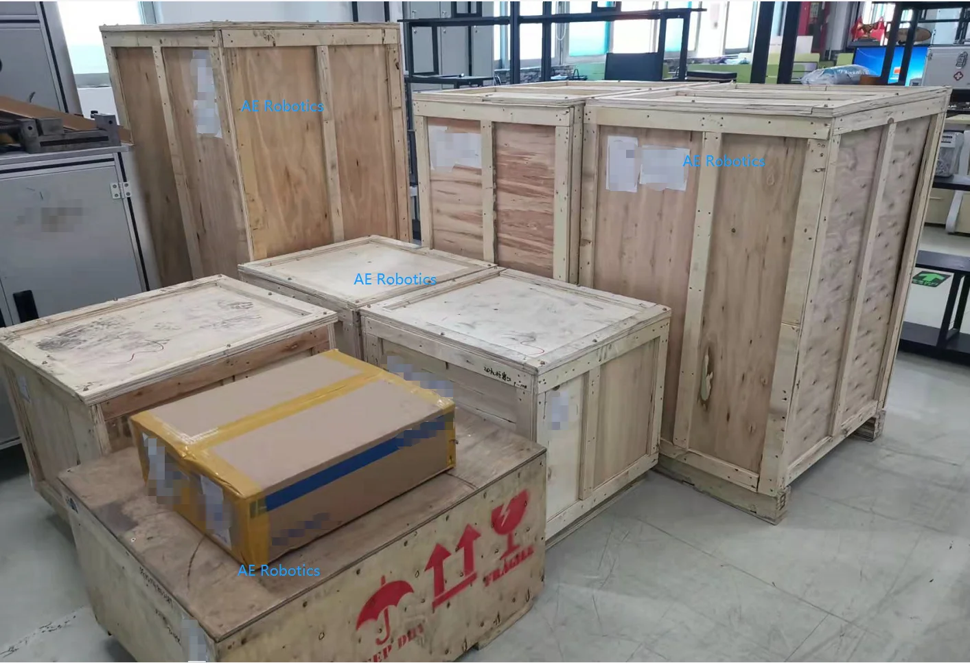 AUBO Cobot Robot Arm for CNC Automation - Efficient & Reliable