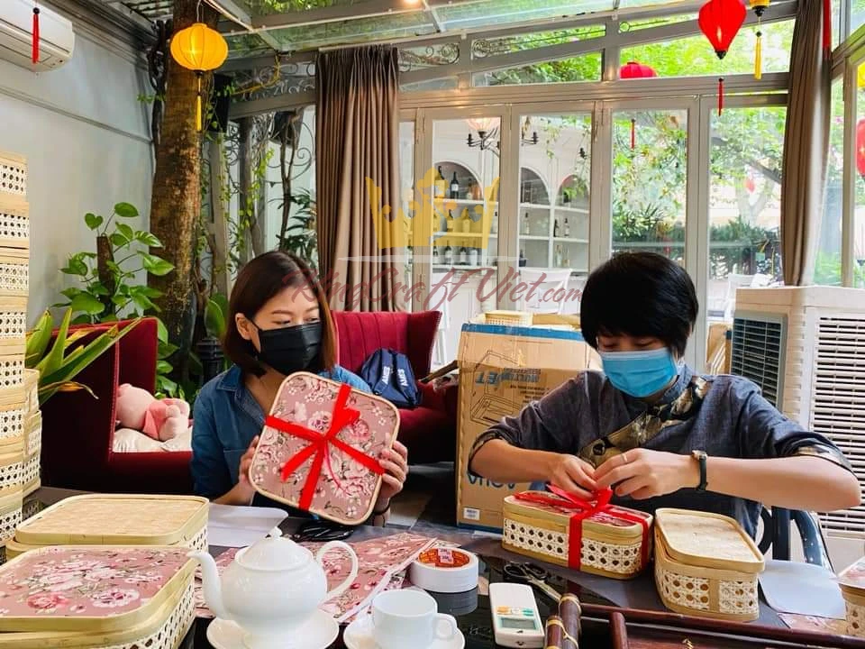 Round Vietnam Bamboo Gift Baskets Moon Cake Holder For Mid Autumn ...