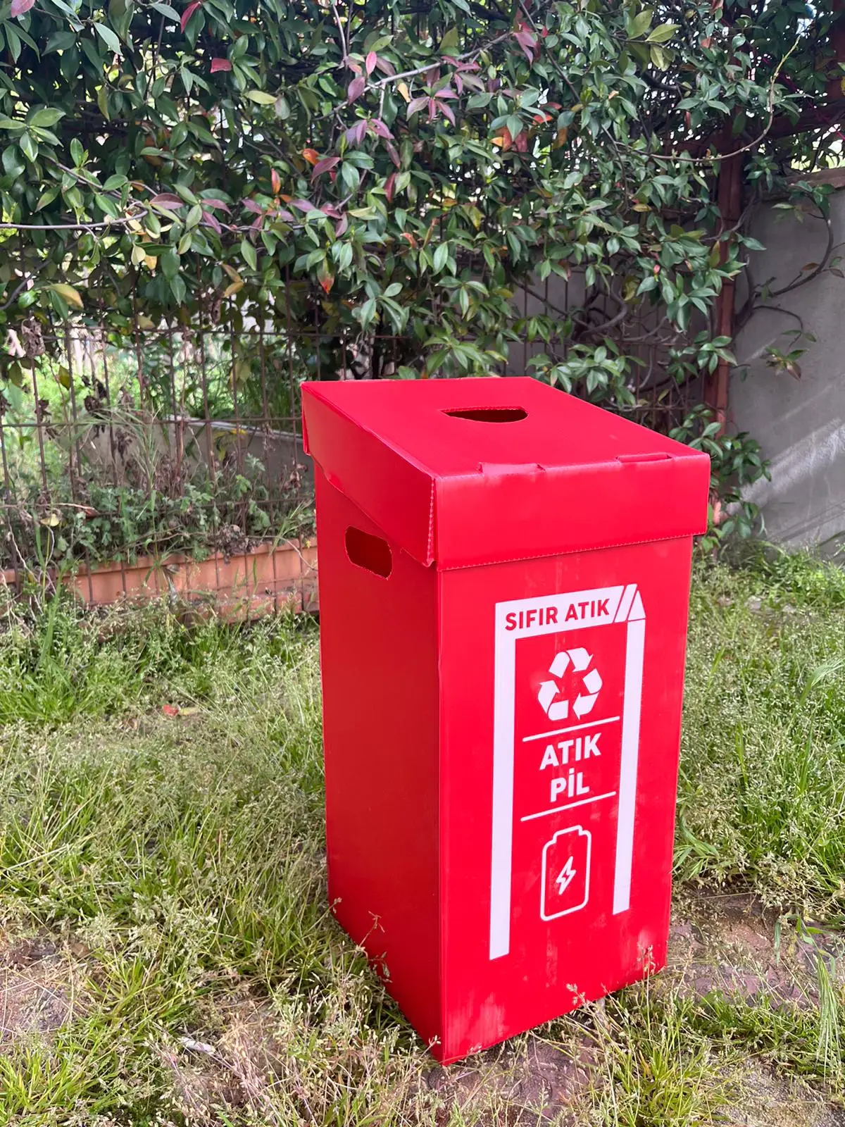 Plastic Corrugated Sheet Box Garbage Bin Battery And Tube Waste With ...