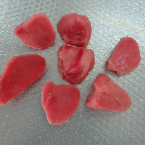 Tuna Saku/loin/cube Skinless,Boneless,Bloodline Removed Farm Raised ...