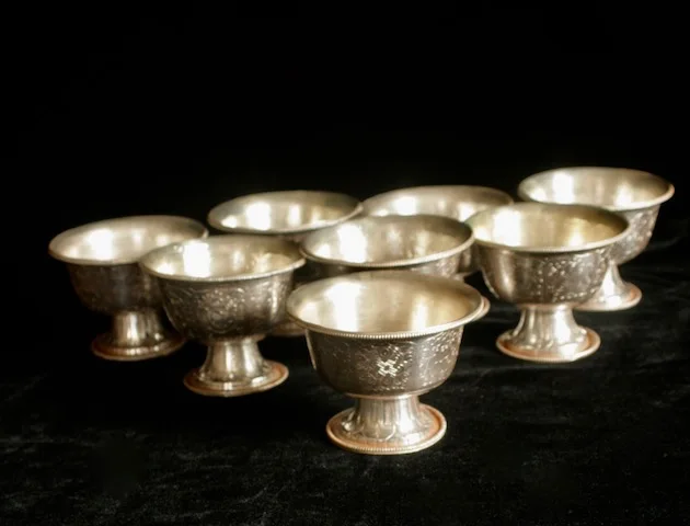 Latest Variety Tibetan Items Peacock Bumpa Feather With One Eye And ...