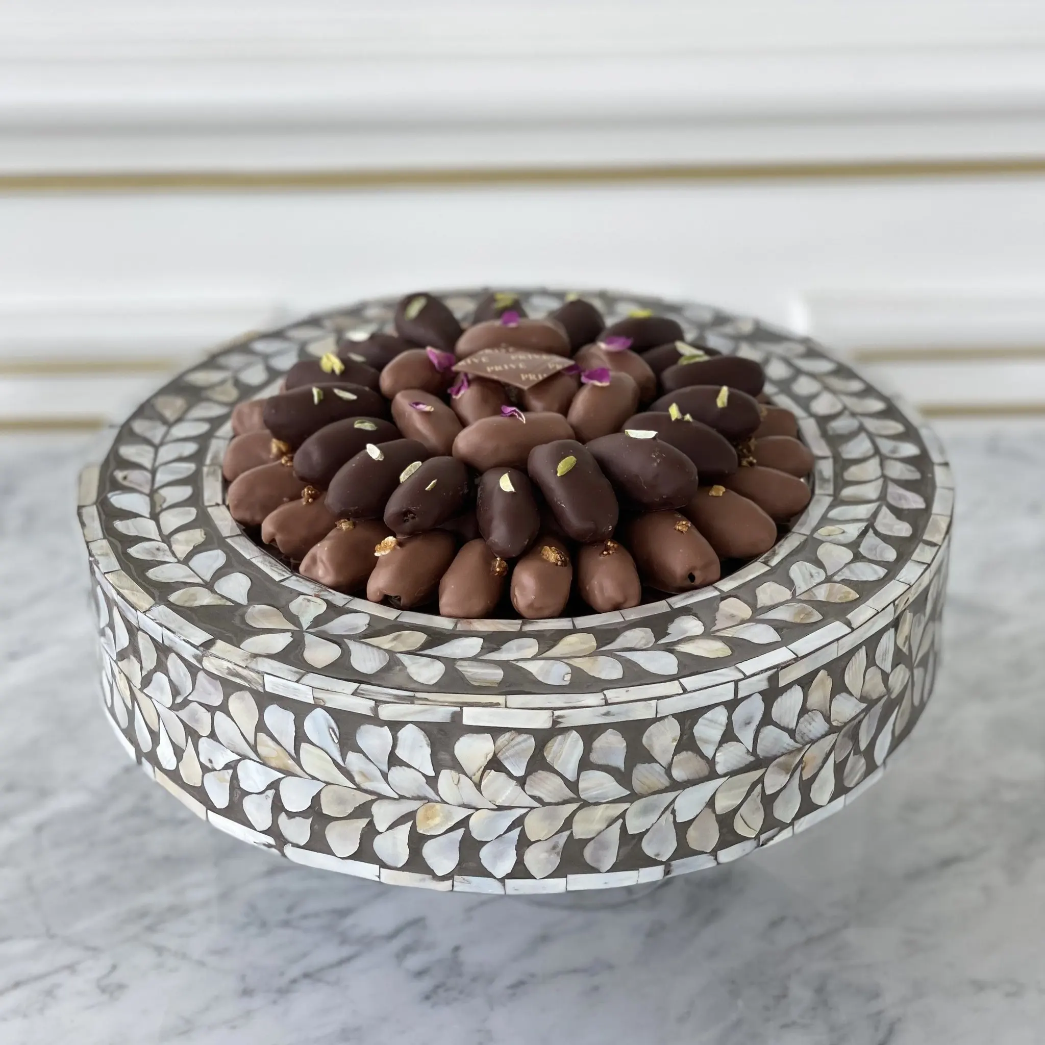 Hexagon Shaped Mother of Pearl Inlay Cake Stand Set