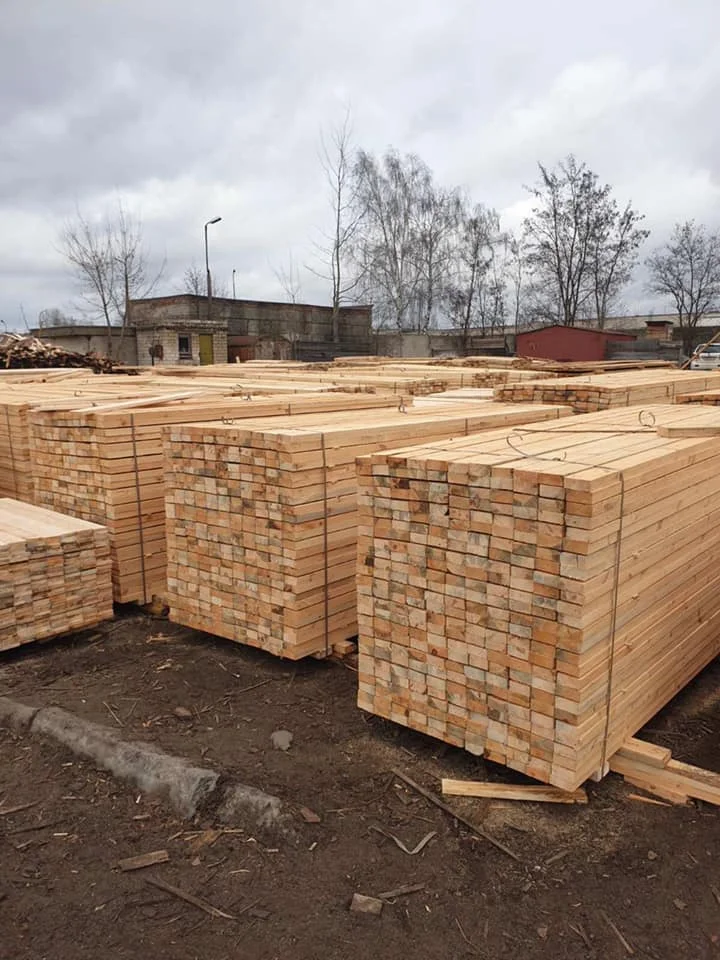 Pine Wood Lumber/ Spruce Wood Timber /rough Sawn/s4s Kd - Buy Pine Wood ...