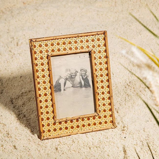 Seagrass Photo Frames - Stylish 3D Display Decorations