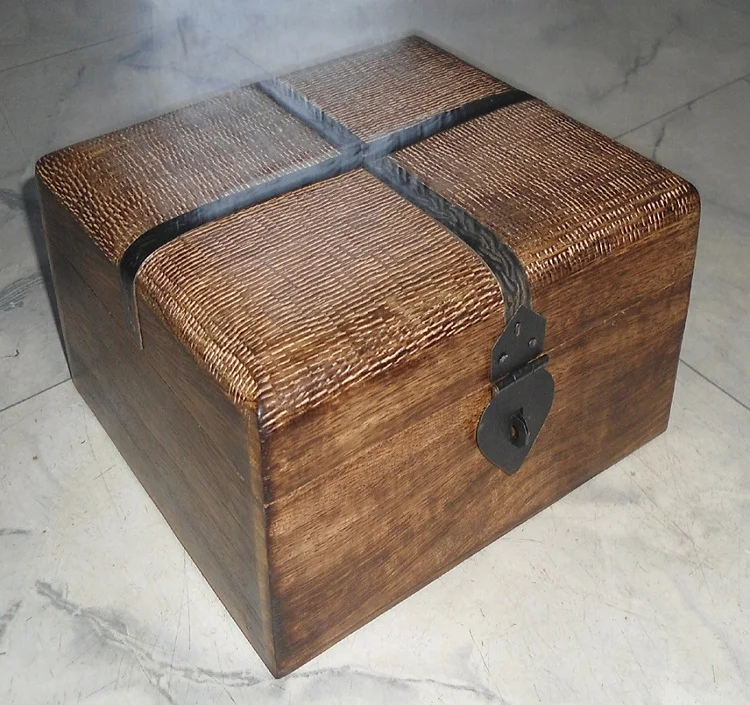 Wooden Chest Box - Buy Wooden Chest Box,Wooden Treasure Chest Boxes ...