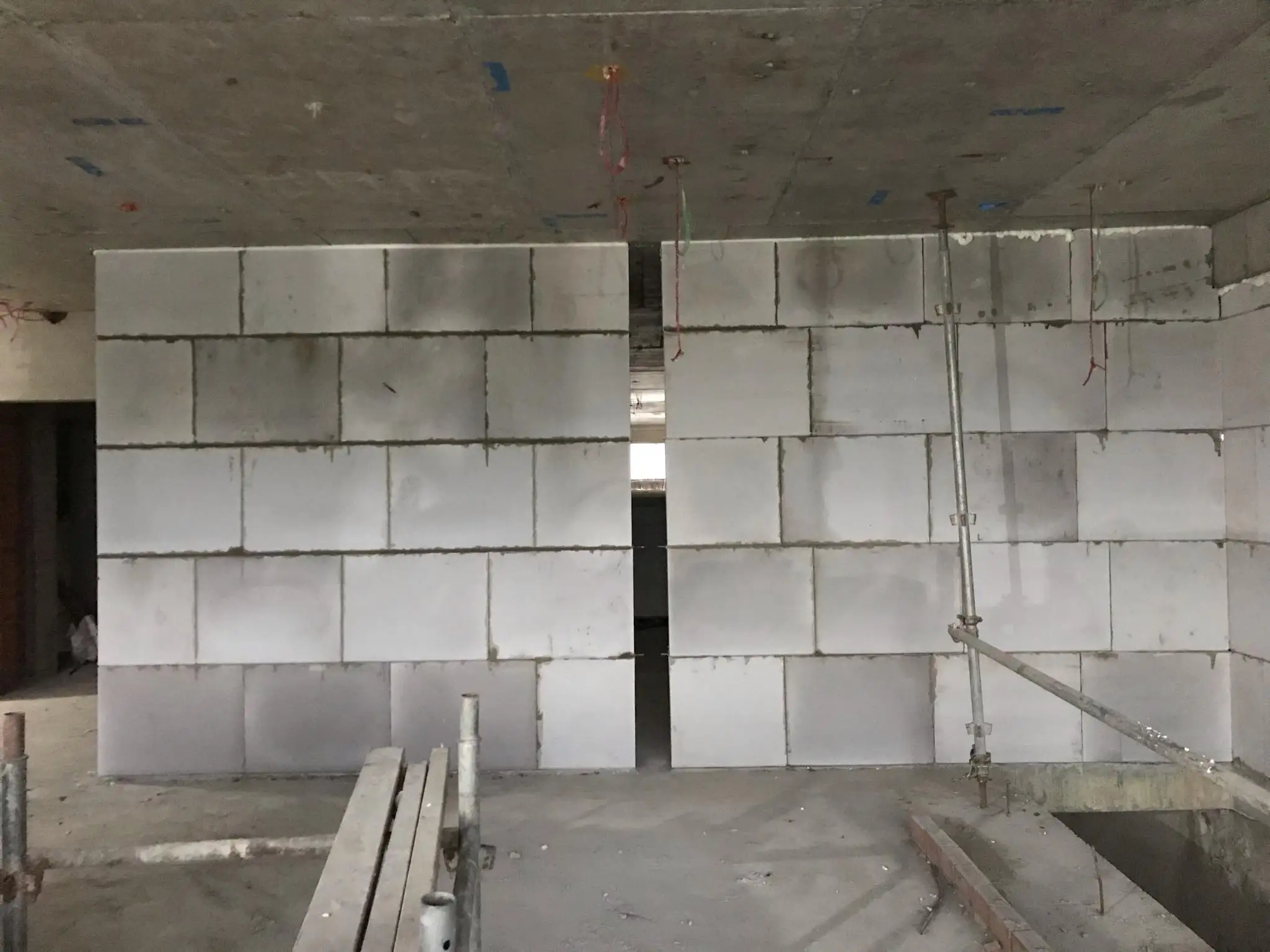 Solid Industrial Design AAC Block Soundproof Concrete Aerated Alc Panel ...