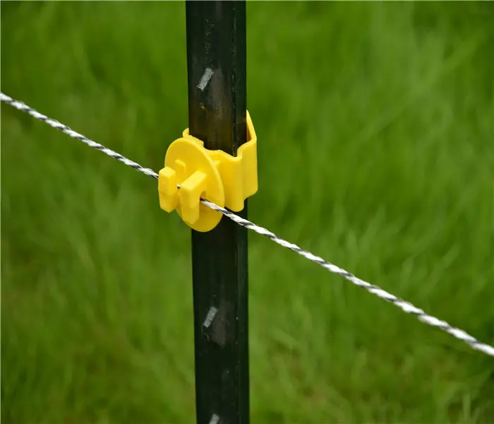 Eco-Friendly Plastic Insulators for Garden Fence Panels - OEM