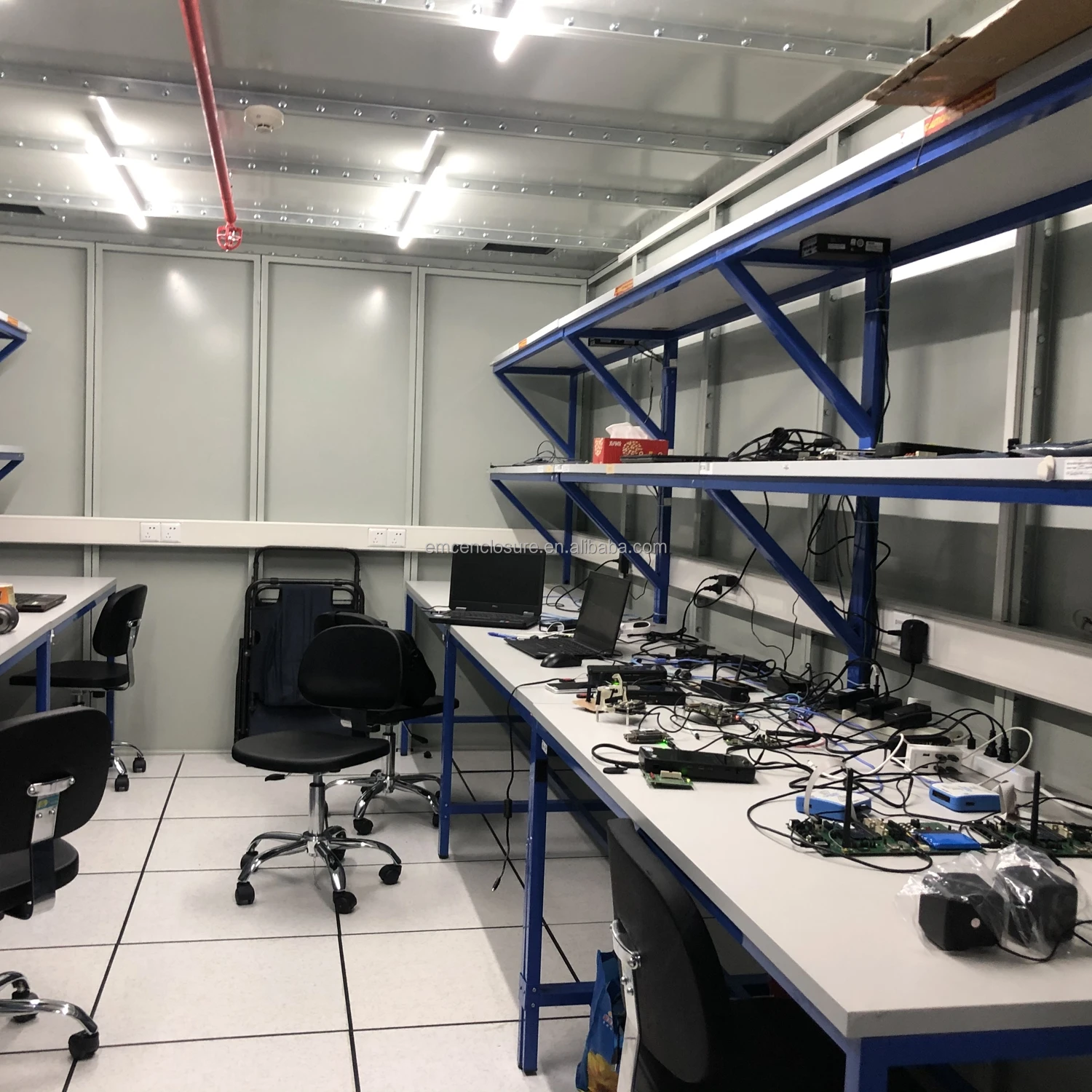 RF Shielding Room for RF Development Testing - Afscherming Kamer
