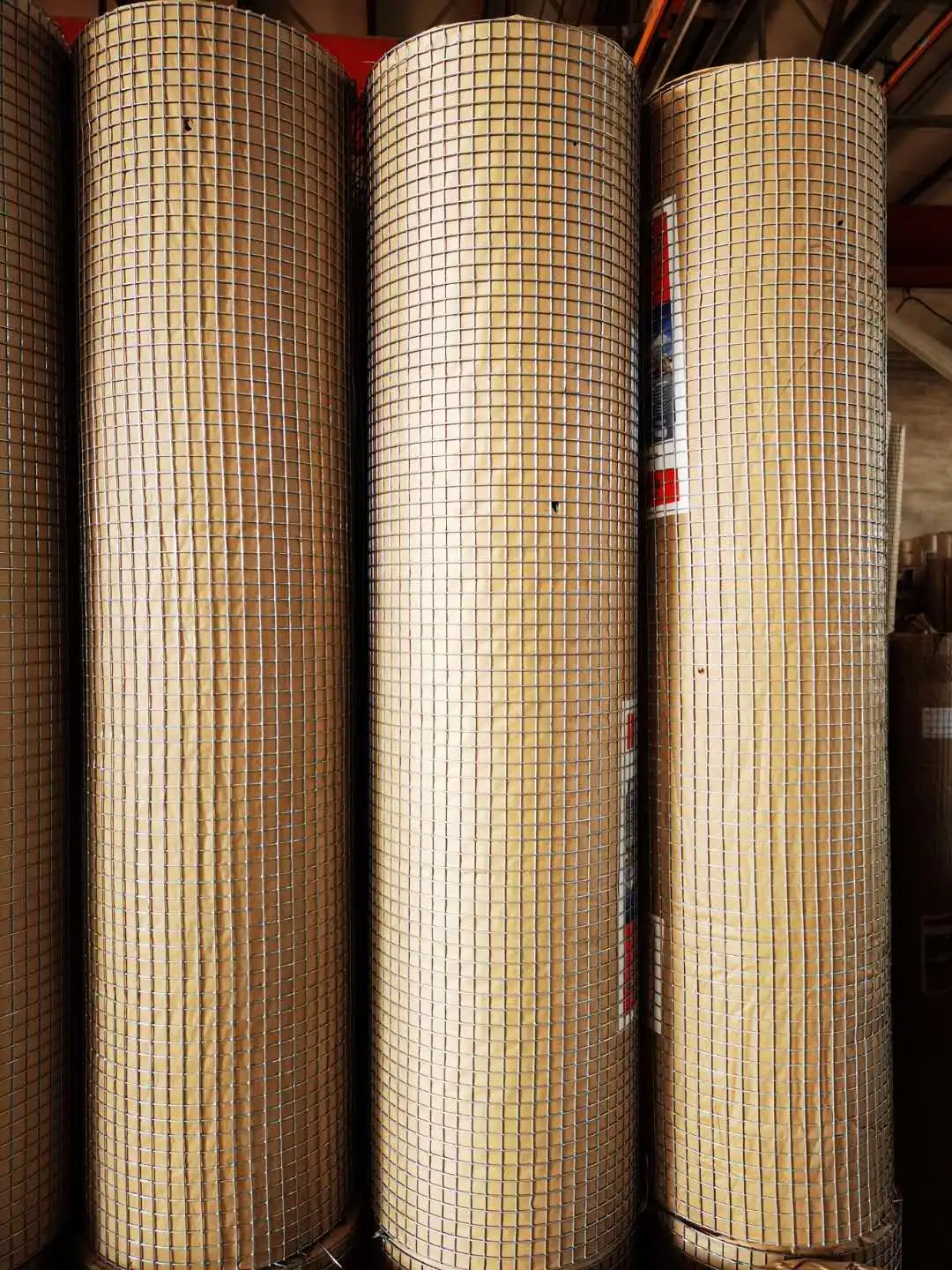 12 Gauge Galvanized Welded Wire Mesh Fencing Roll 10x10 Welded Wire ...