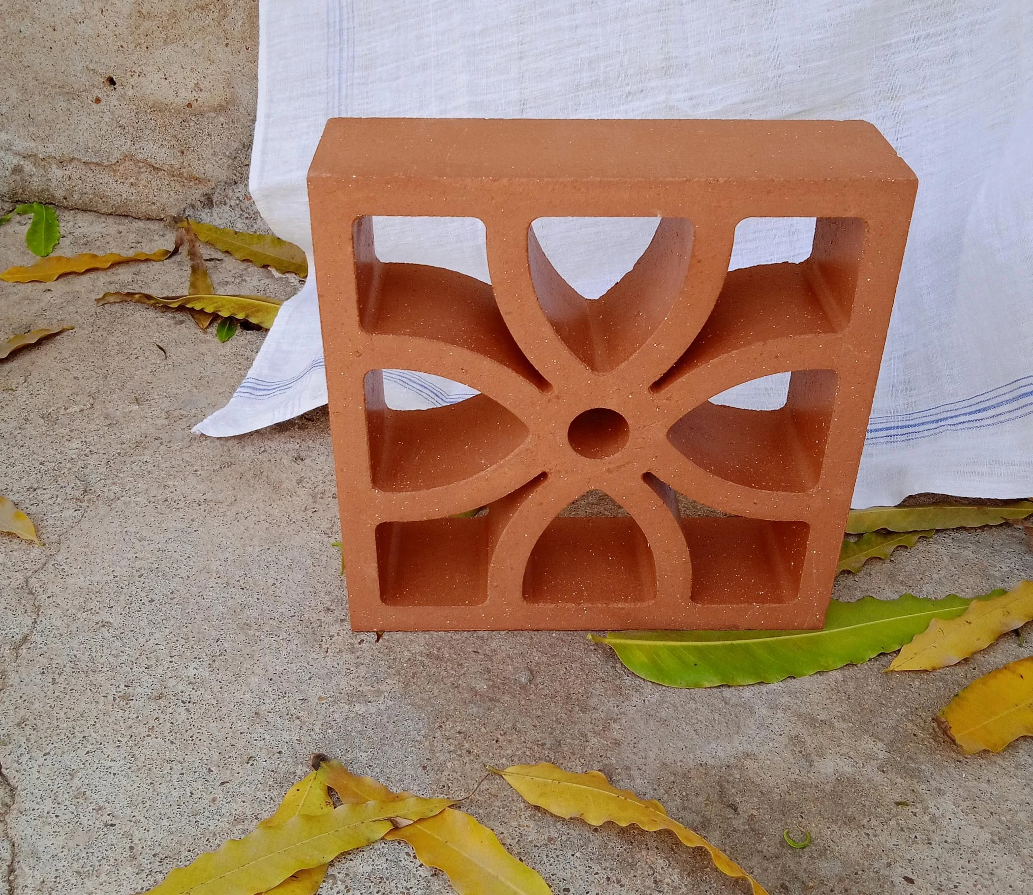 Natural Red Clay Terracotta Hollow Blocks for Wall Cladding
