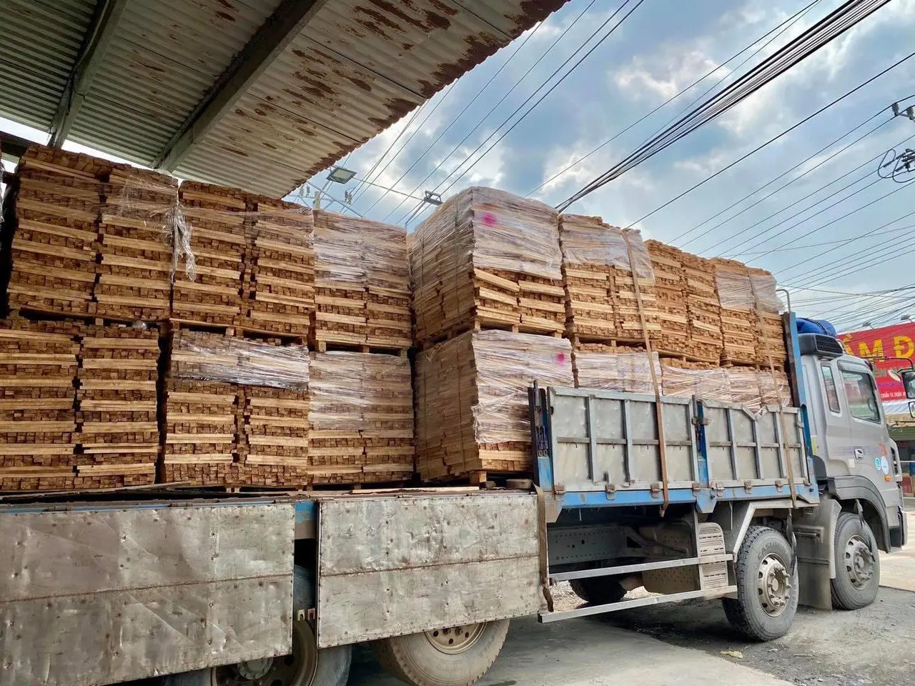 100% Natural Eco-friendly Rubber Wood For Crafts And Construction ...