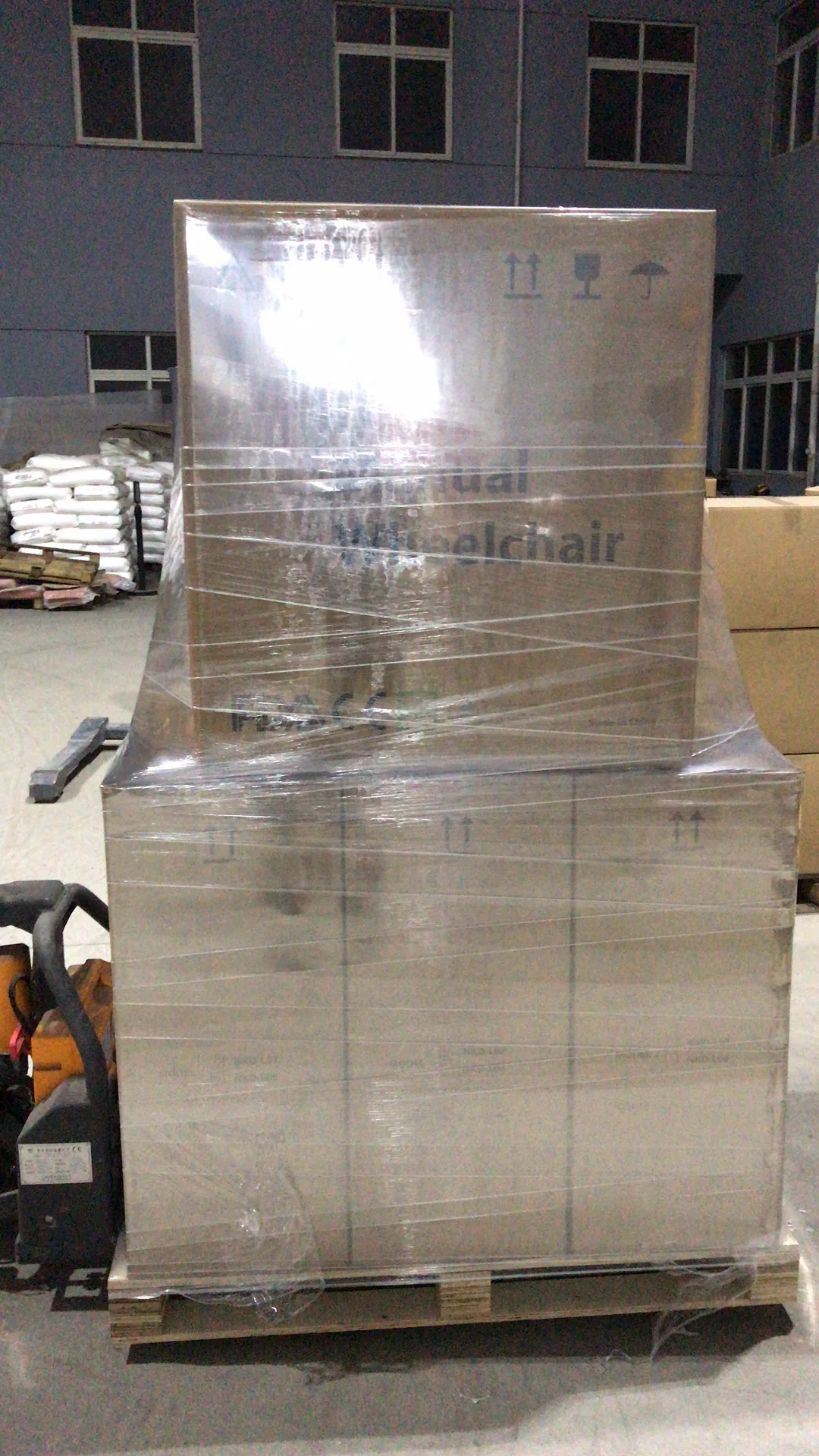 One Wheel E-Wheelchair Trailer - Smart Drive Motor for Wheelchairs