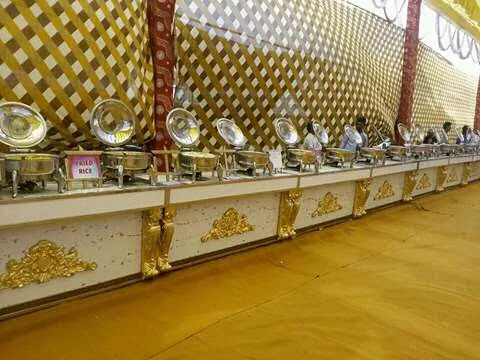 Customizable Food Service Counters - Perfect for Weddings