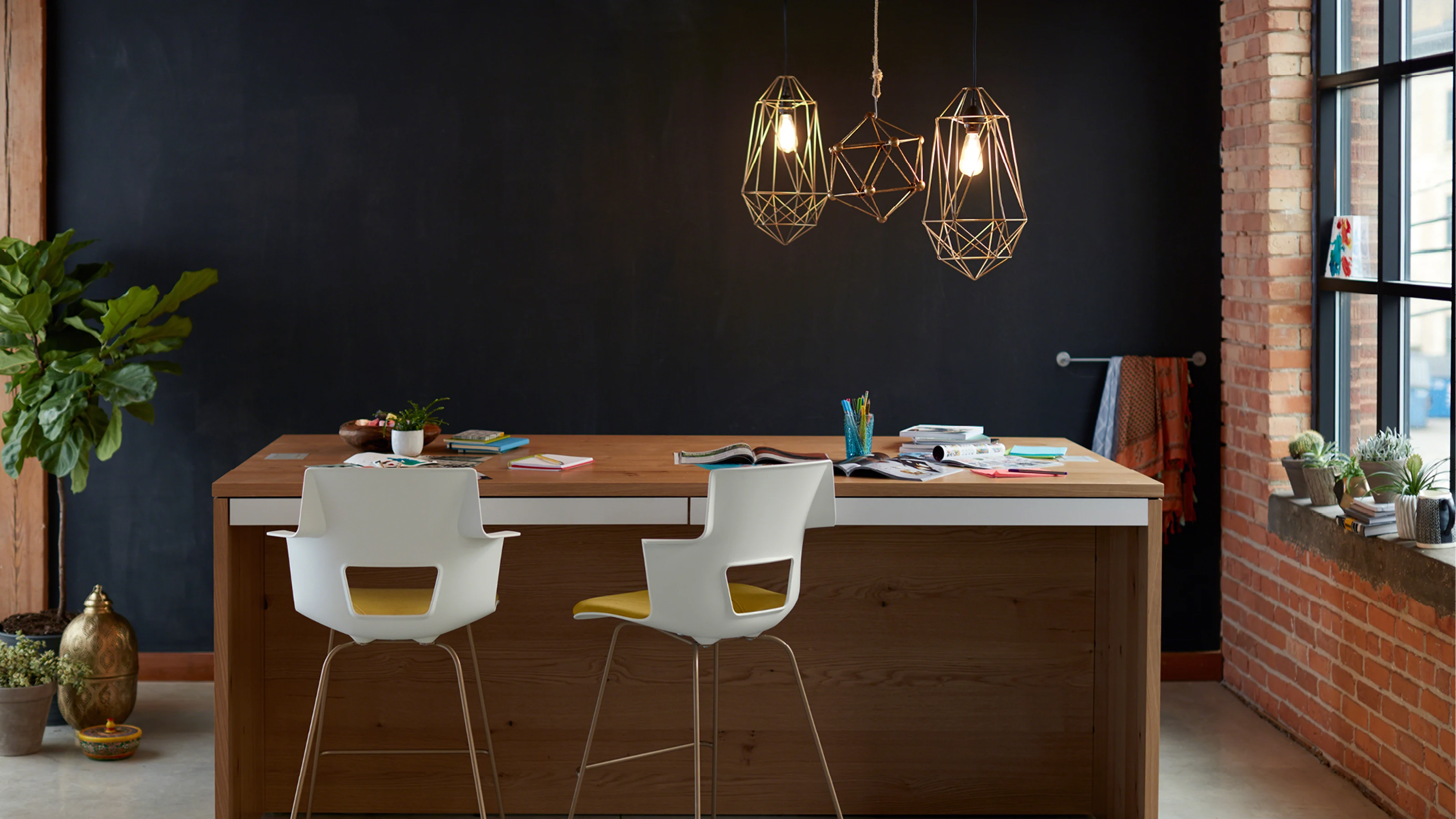 Pyramid Energy Generator Promotes Wealth And Prosperity With Green ...