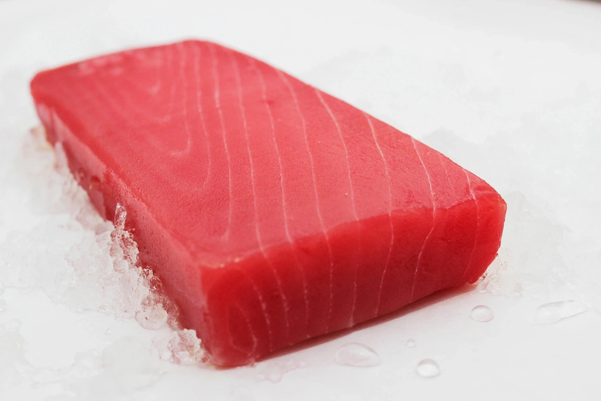 Yellowfin Tuna Saku for Sushi & Sashimi - Organic Frozen Tuna, BRC ...