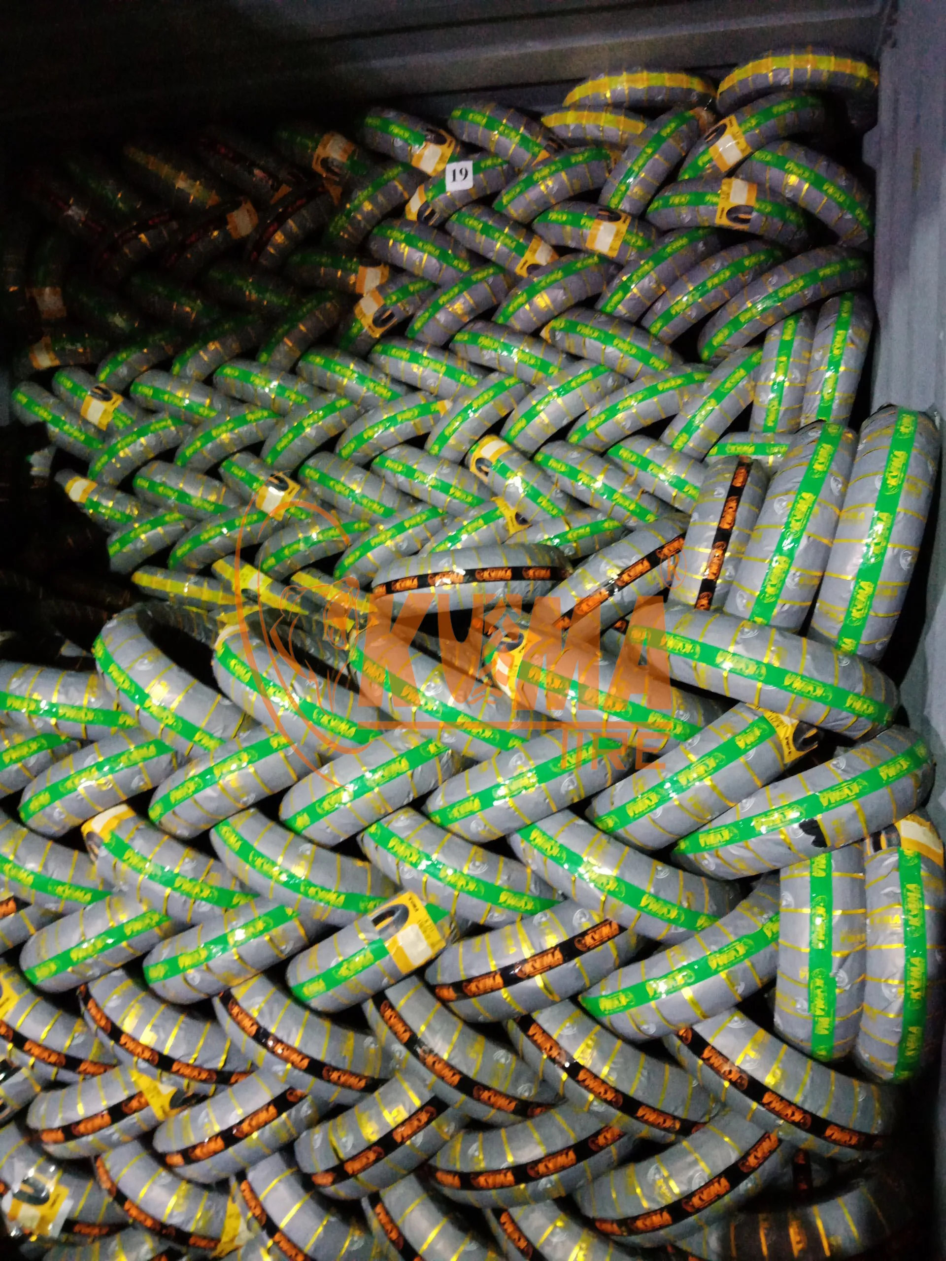 Three Wheeler Tuk Tuk Tyre 4.00-8 | KUMA Export Standard Tire for Iraq ...