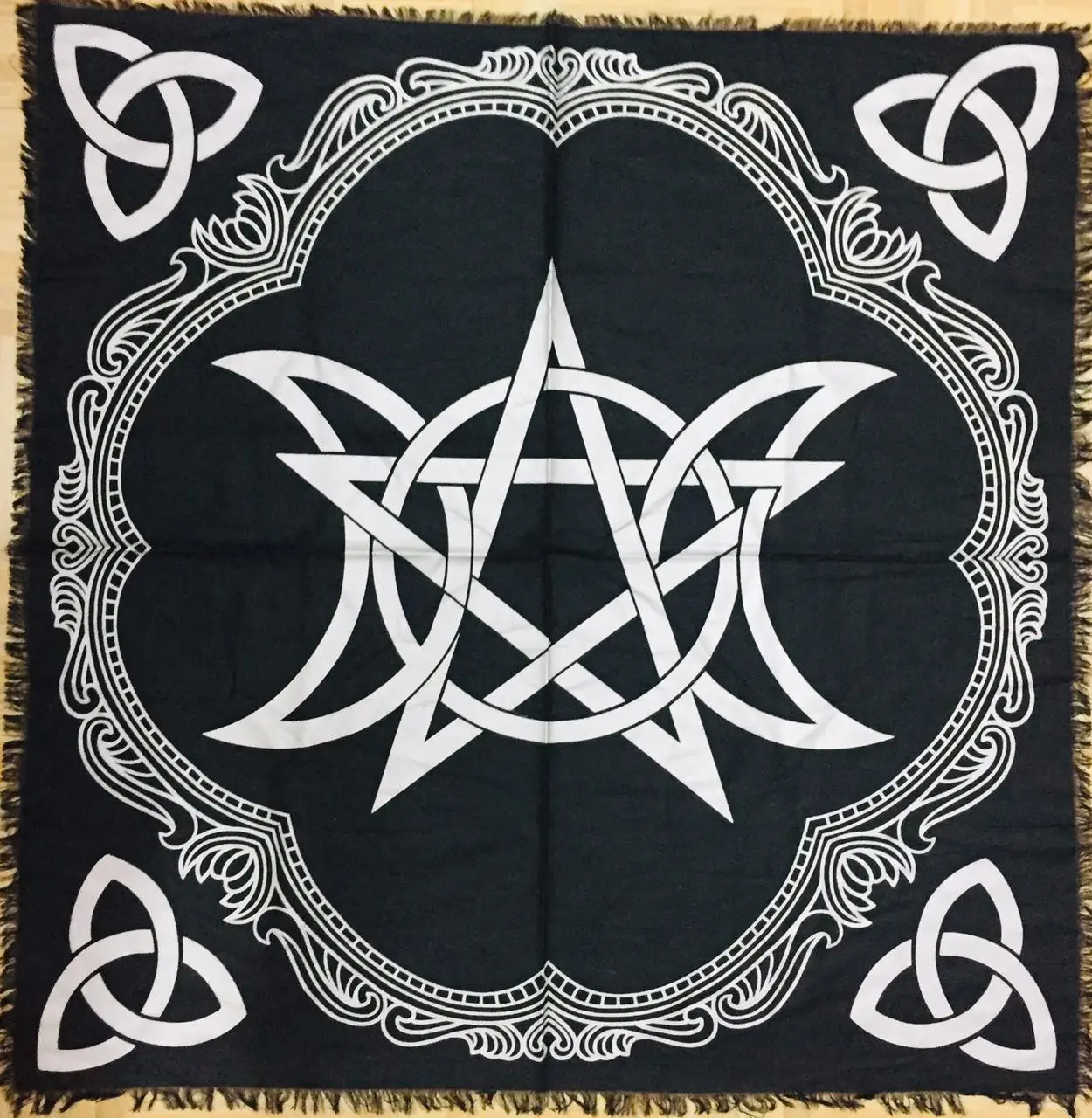 Witchcraft Wiccan Pagan Star Pentagram Altar Cloth Cotton Fabric Table Cover 24 X 24 Inches