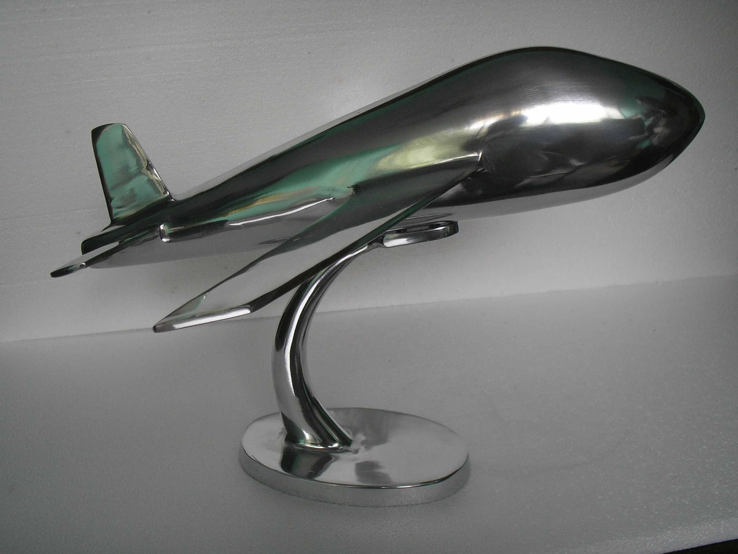 Aeroplane Model Showpiece - Perfect for Home Decor & Gifts