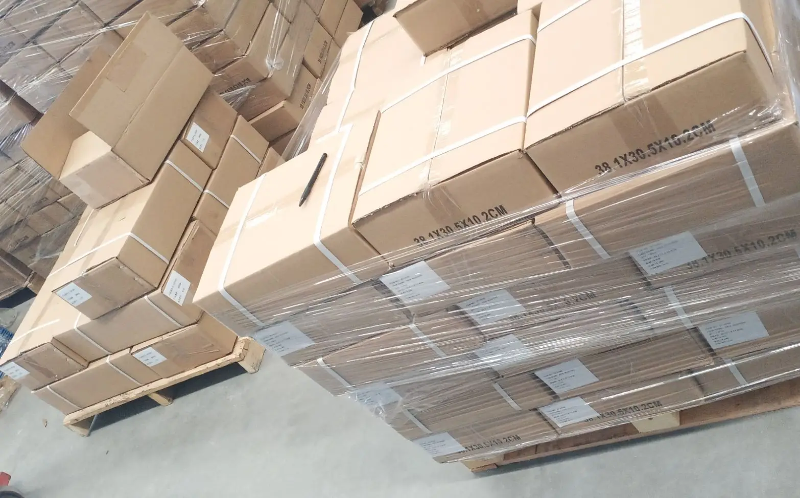 1016003010 Auto Spare Parts Rear Engine Mounting For Geely Emgrand X7 ...