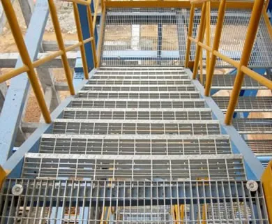 Webforge T6 Steel Steps - Durable, Non-Slip Outdoor Solutions
