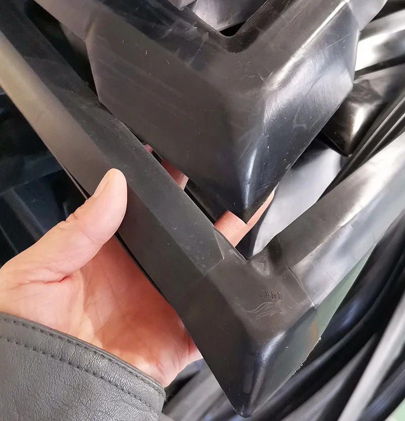 T J Shape Shipping Container Door Gasket - Durable Seal