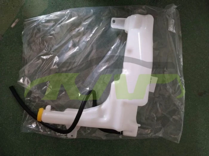 Radiator Tank 21710-2w101 Car Tank For Nissan 2001-2004 Pathfinder ...