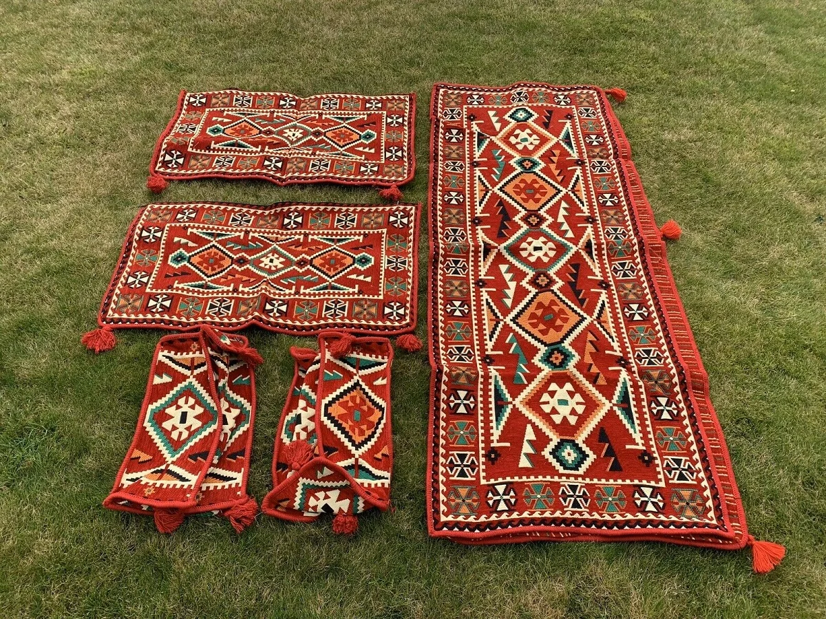 Arabic Floor Seating - Stylish & Comfortable Solutions