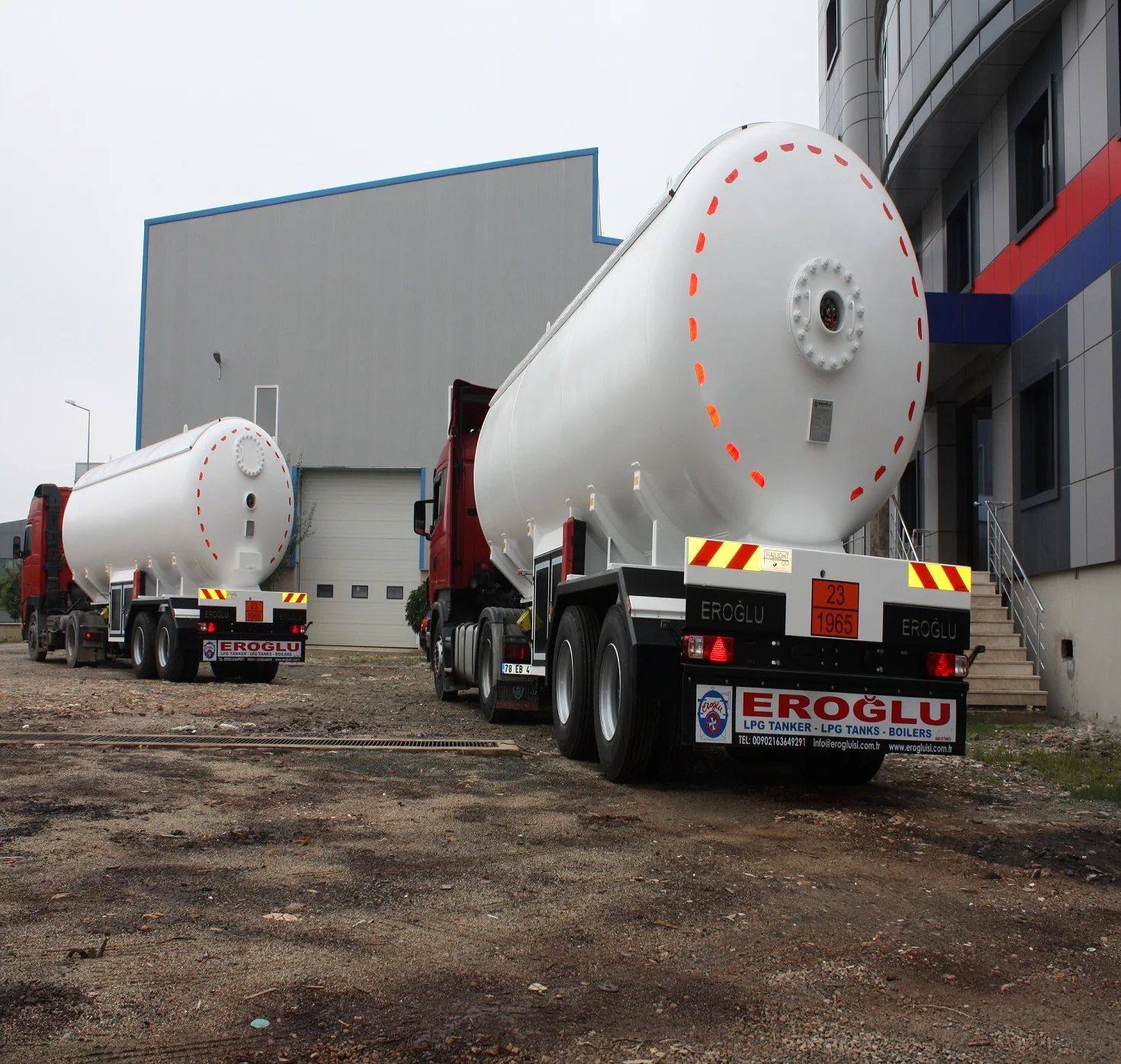 200 M3 High Quality Fuel Tanker Oil Lpg Storage 35 Ton Semi Trailer ...