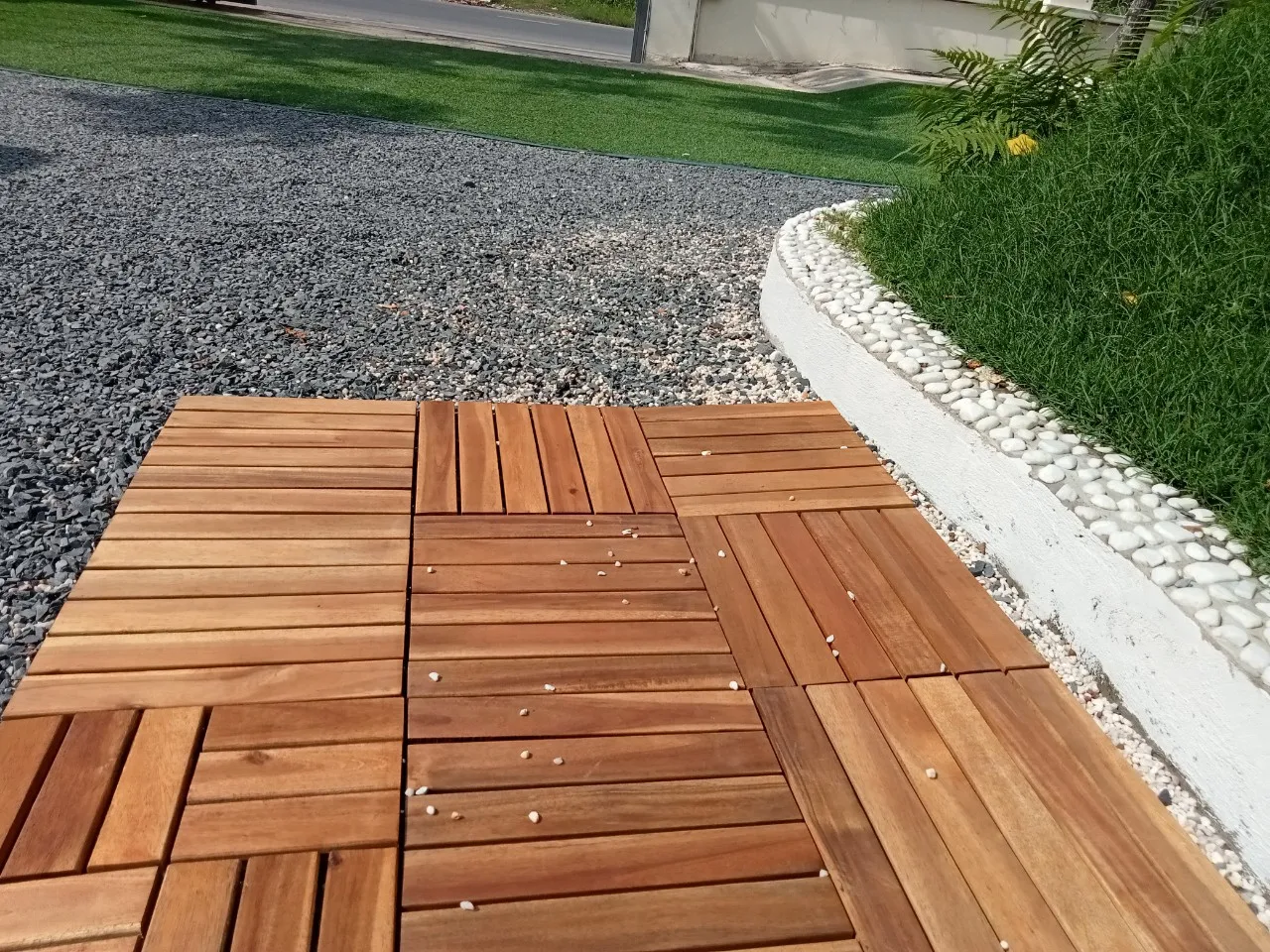 Acacia Wood Interlocking Patio Deck Tiles 300x300 mm - Waterproof & Eco ...