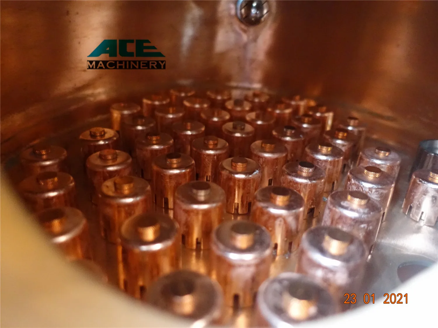 100l-5000l Rose Water Distilling Line Alembic Copper Distillation ...