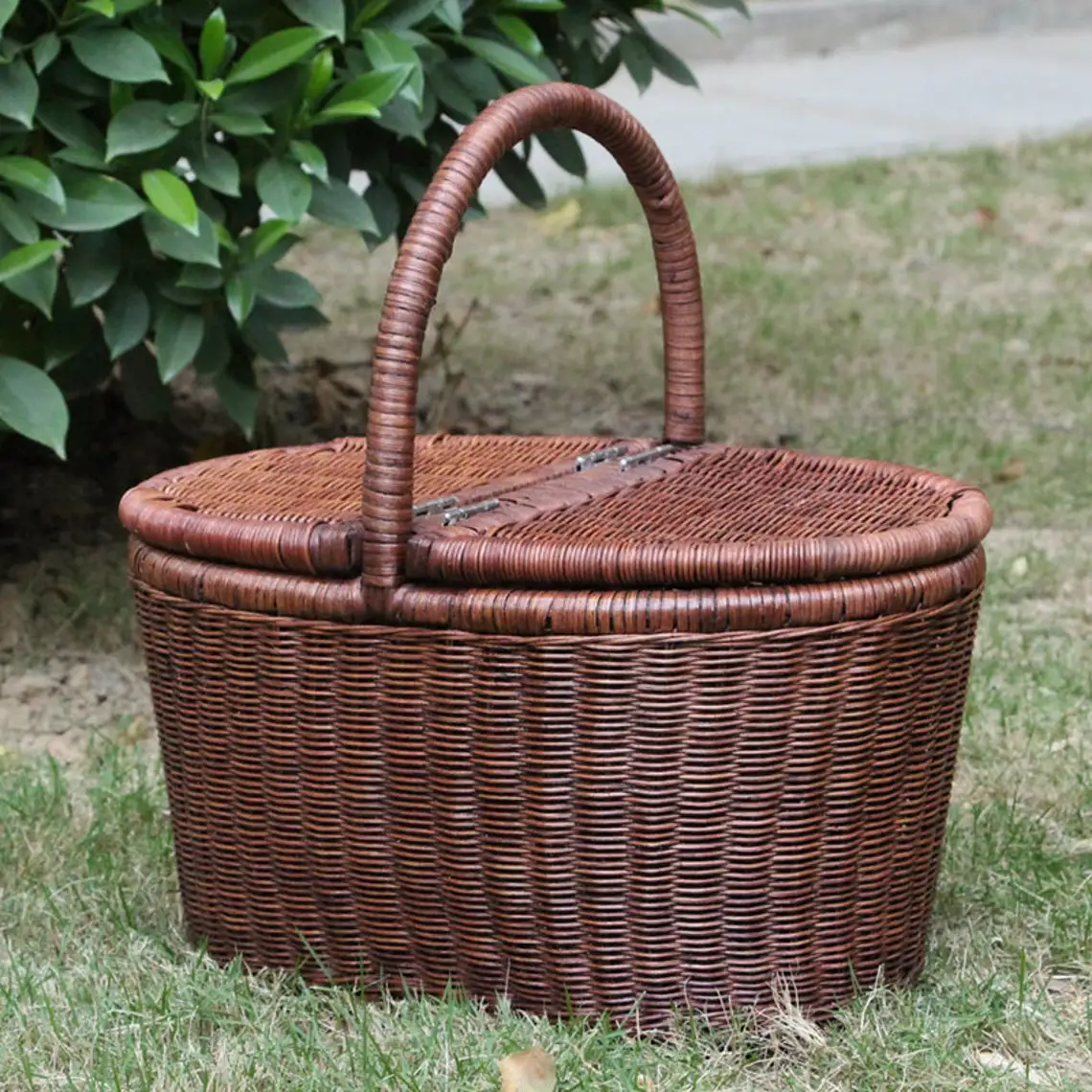 Large Rattan Picnic Basket With Covers Shopping Bag Kitchen Storage ...