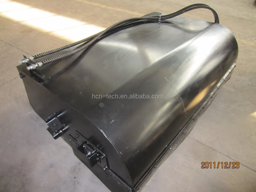 Road Pick up Sweeper Broom with Bucket Skid Loader Attachments