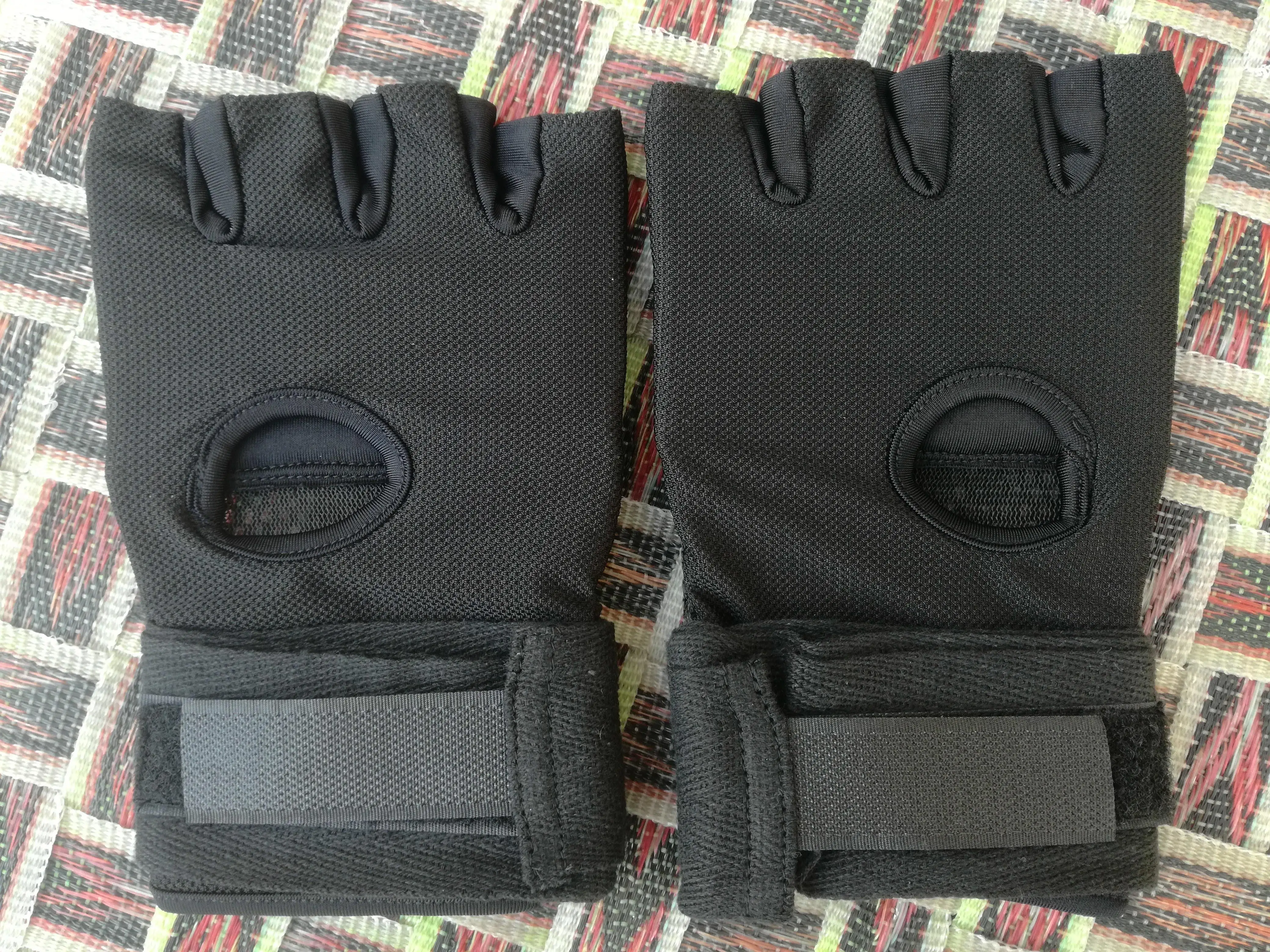 Shell Shocked Wraps Photos - Easy Hand Wraps for Boxing