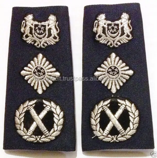 Customized Epaulettes - Durable & Eco-Friendly Uniform Accessories