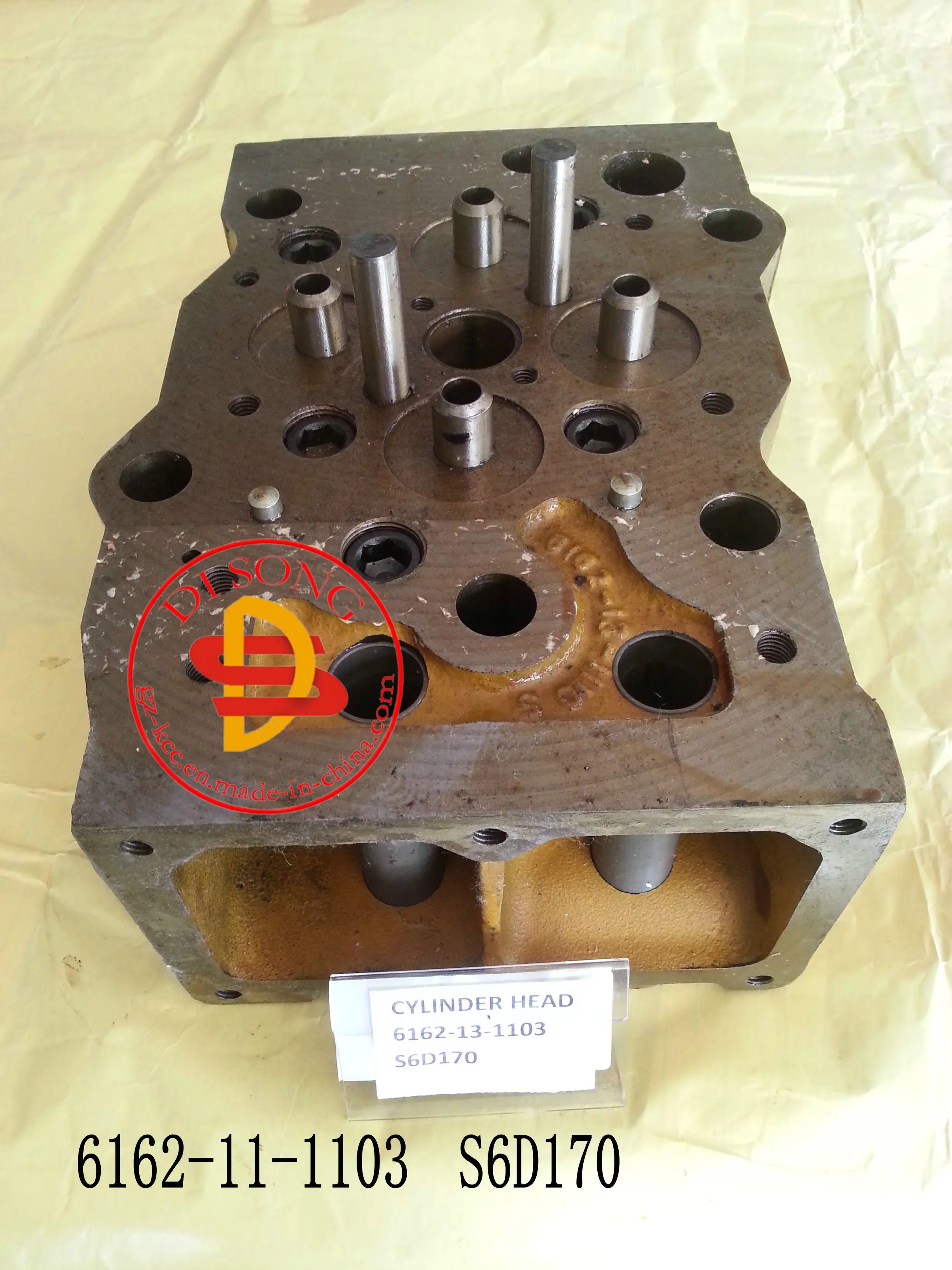 ENGINE CYLINDER HEAD 6211-12-1100 for BUILDOZER D155A-3