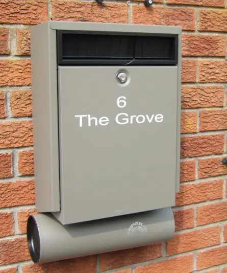 Durable Cast Metal Mail Box with Large Lockable Parcel Storage
