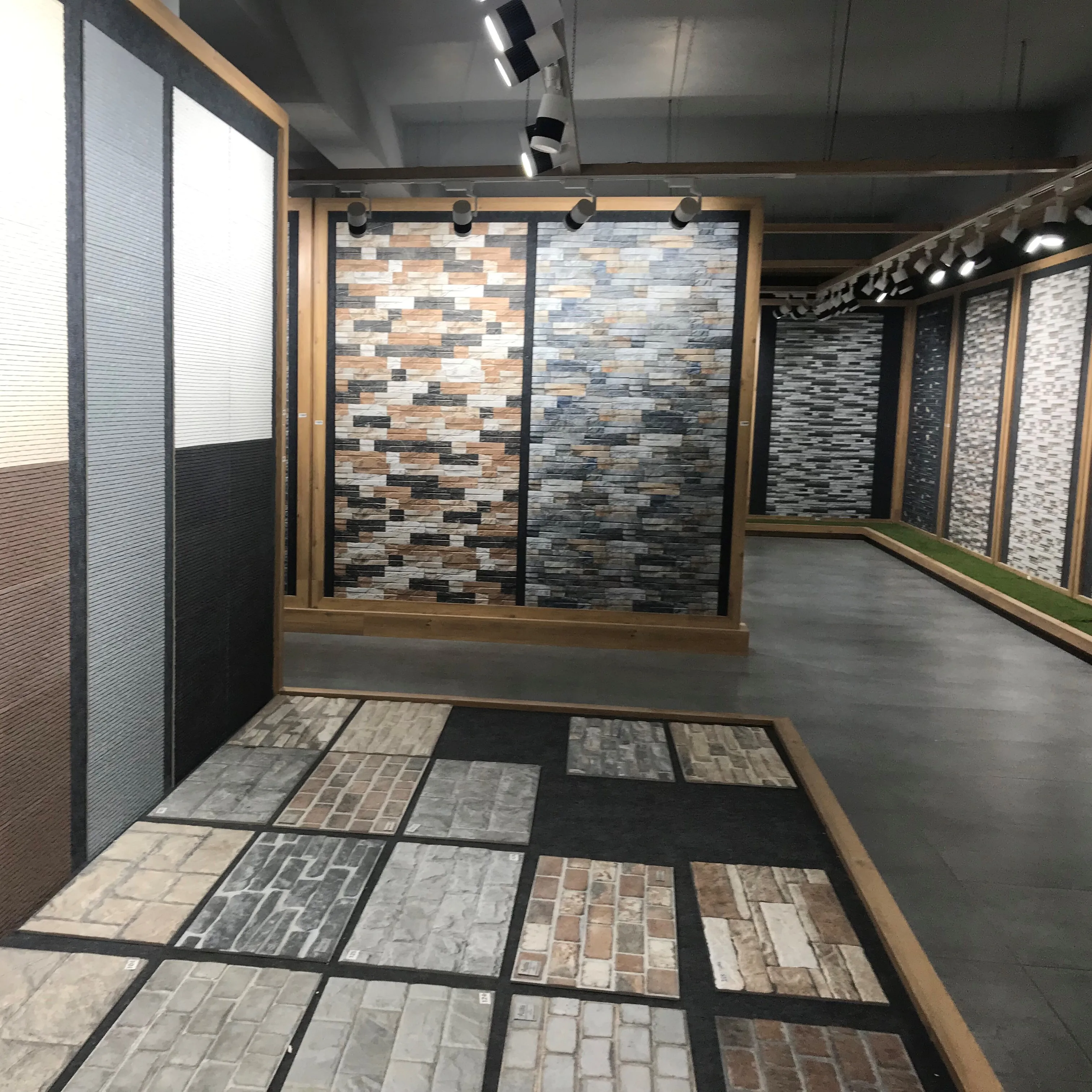 Elegant 300x600mm Ceramic Tiles for Dressing Room Elevation