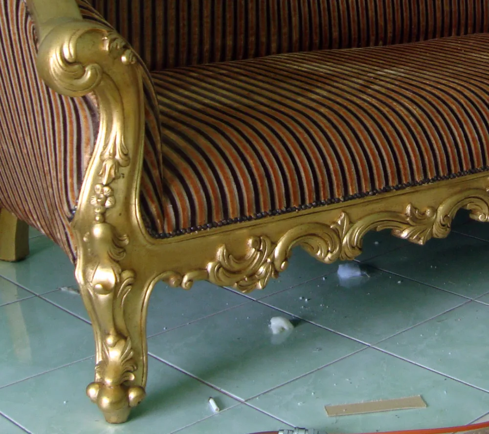 Gold Leaves Finished Reclinable Sofa - Modern European