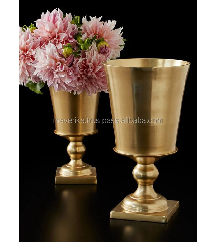 Vintage Style Gold Color Metal Flower Vase For Living Room Table Top ...
