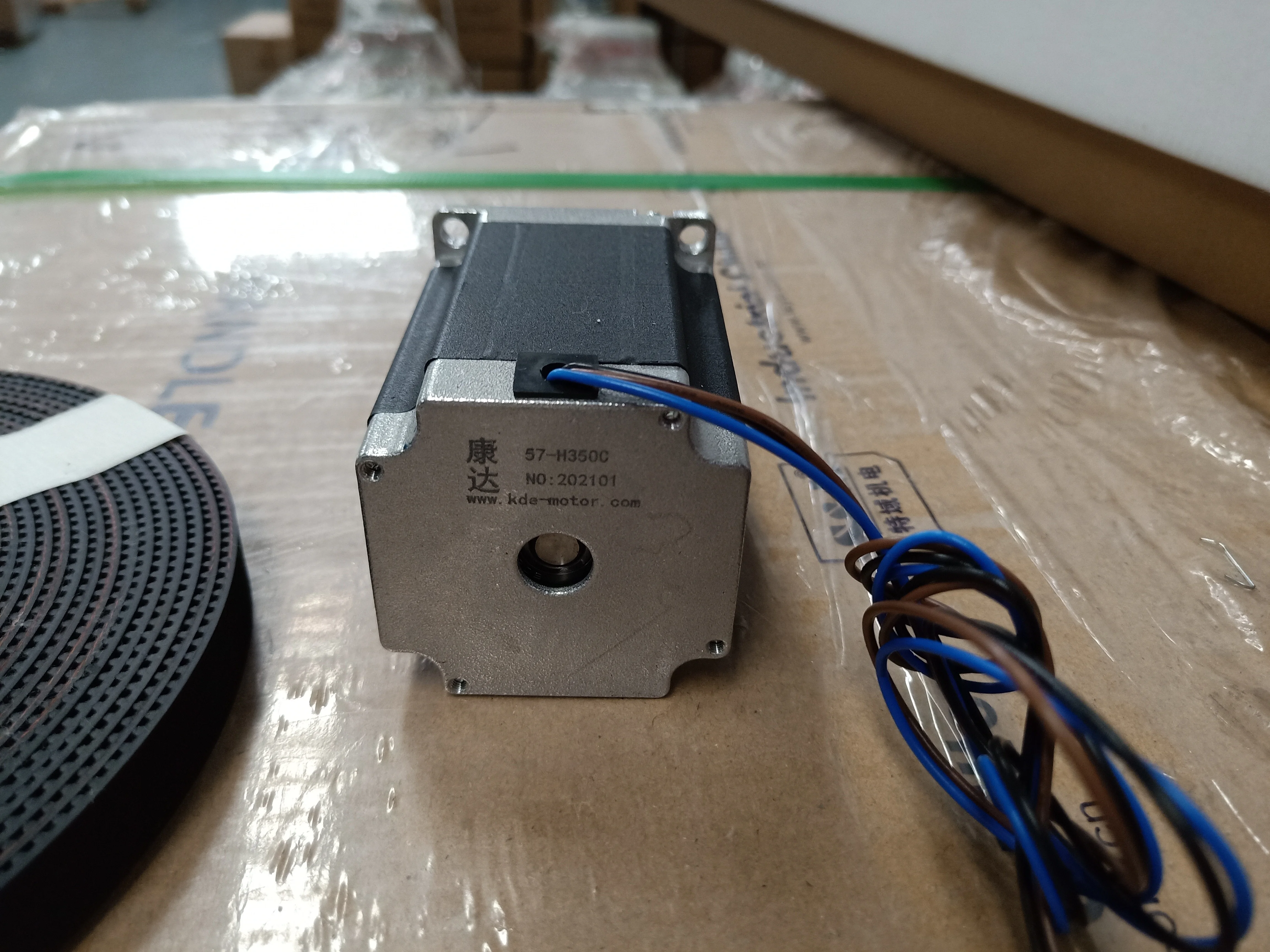 CO2 Laser Cutting Engraving Machine - High-Accuracy DSP Stepper Motor