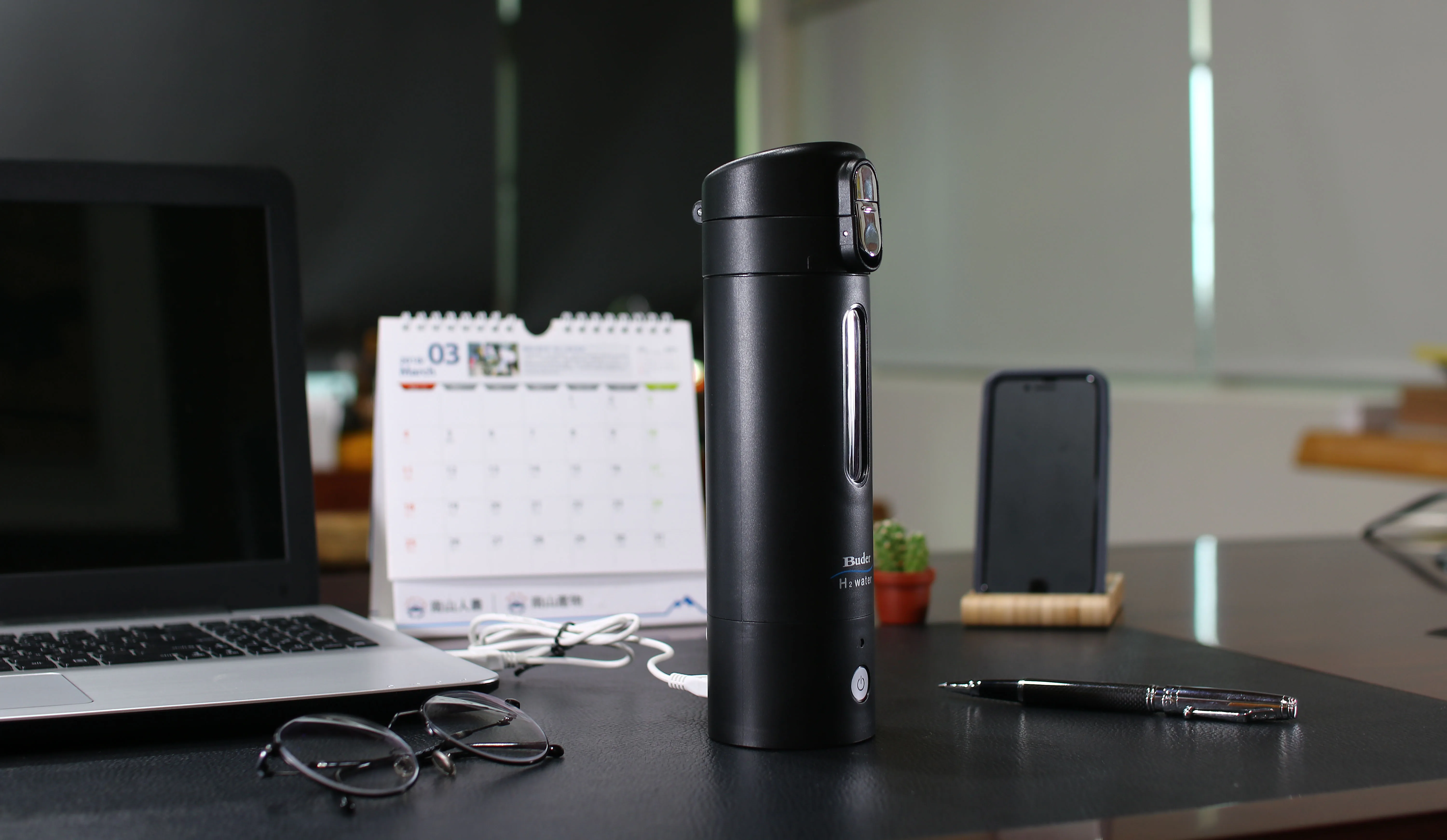 Japan Alkaline Hydrolysis Water Bottle - Hydrogen Generator