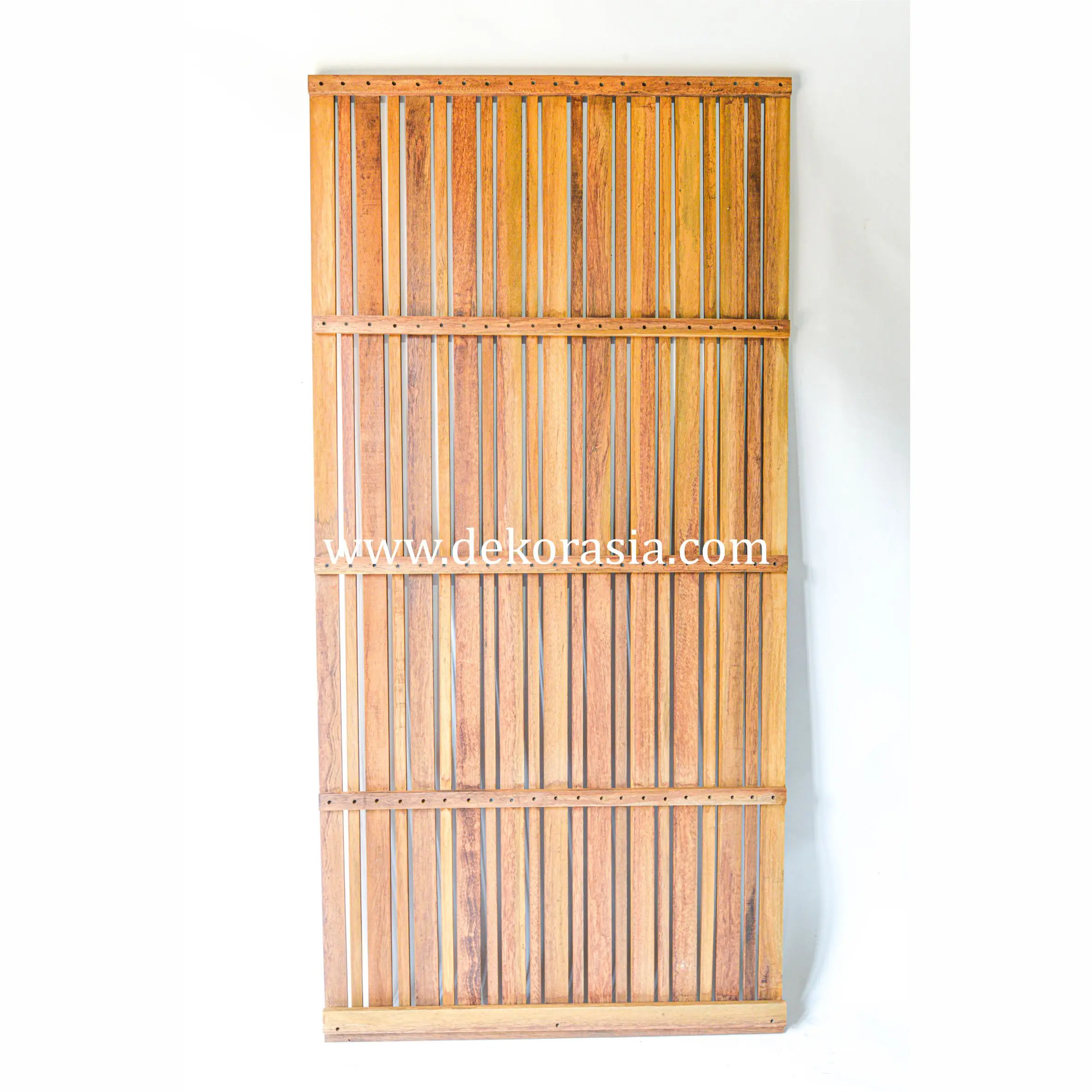 Best Timber Screens - Wooden Wall Panels for Indoor & Outdoor