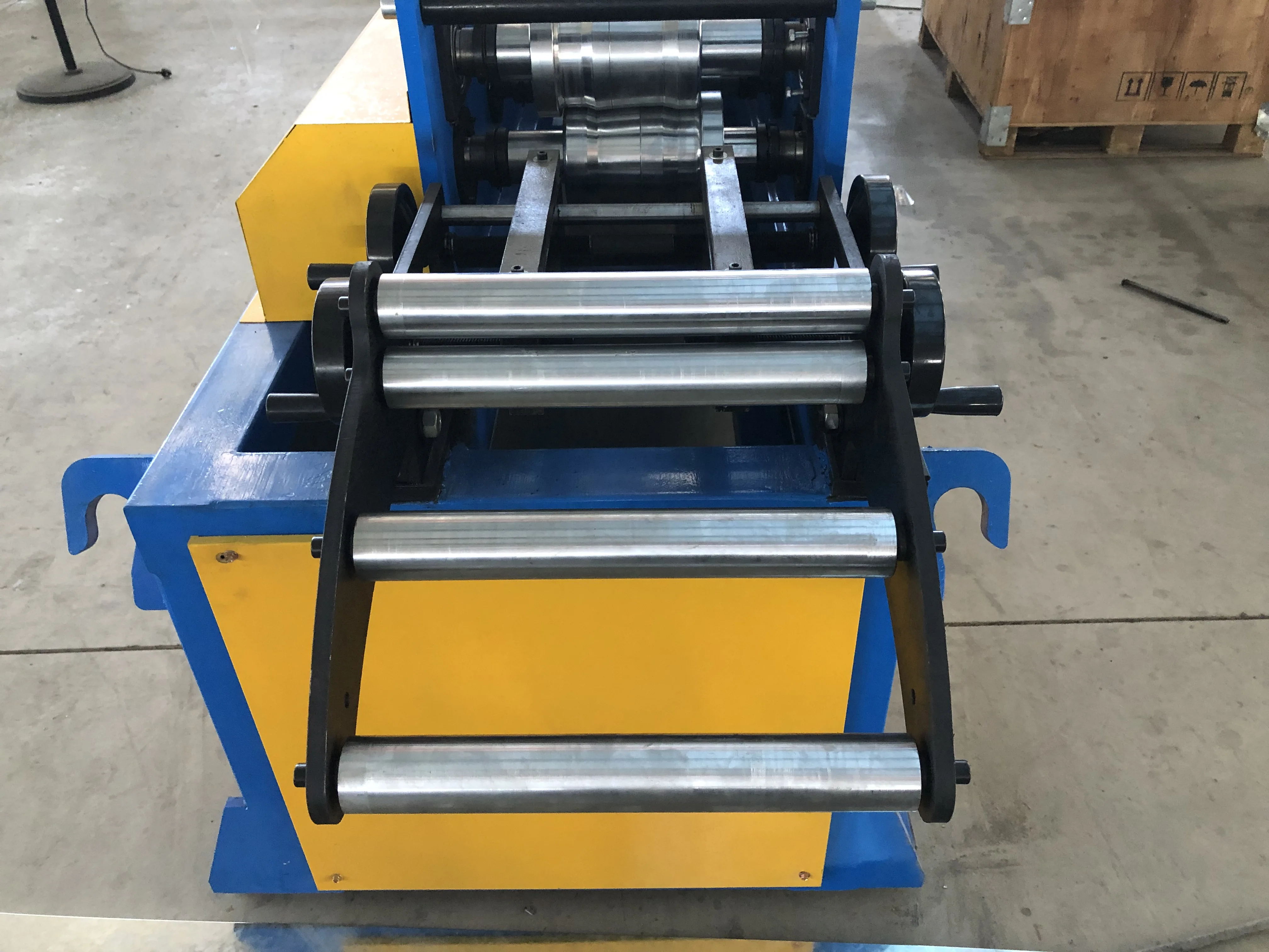 Efficient Roller Shutter Door Slat Rolling Mill Machine