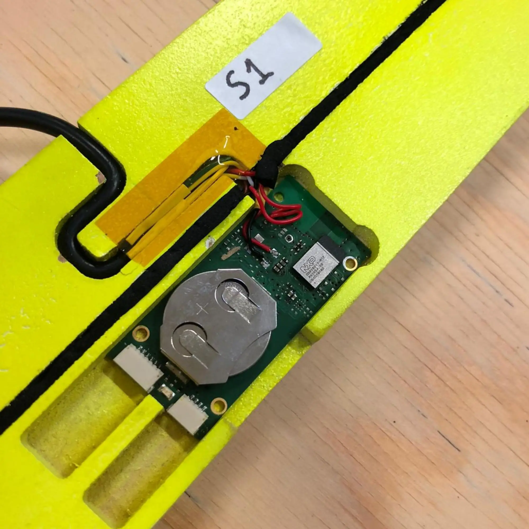 Made In Italy Beehive Anti-theft System With Gps And Connector To Track ...