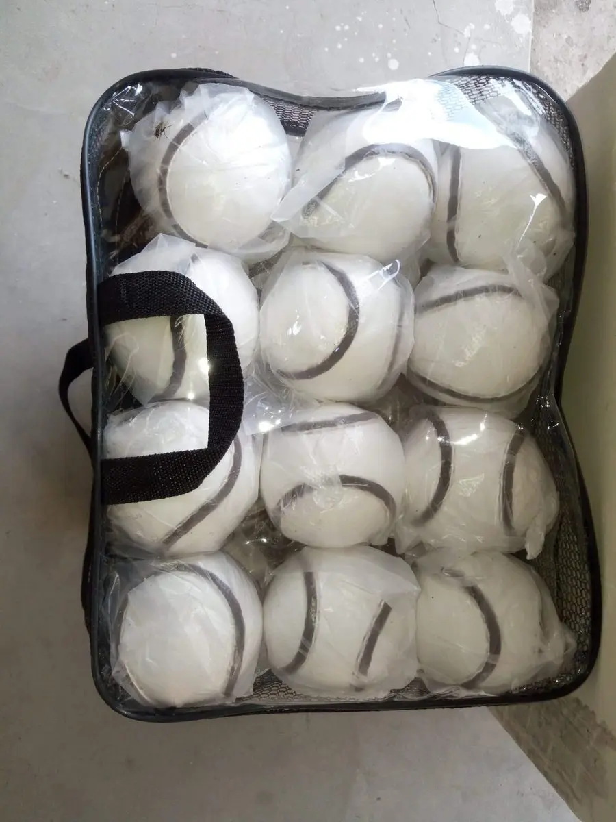 Yellow Hurling Balls Sliotars Gaa Official Size 5 Balls Clg Logo - Buy ...