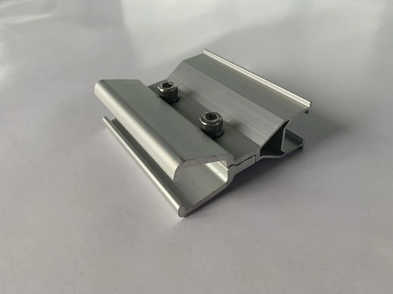 High Quality Aluminium Solar Cliplock Roof Mounting System Made in Vietnam